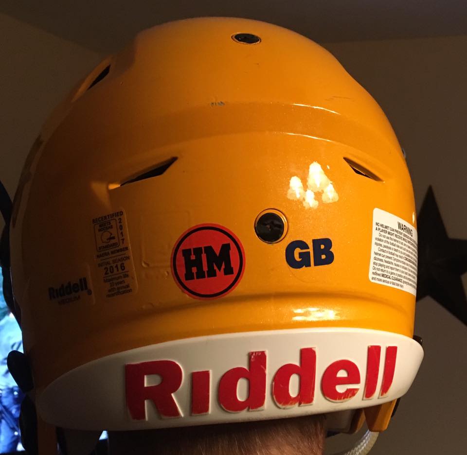 LHS, MCC football players honoring Henry MacDougall. | MasonCountyPress.com