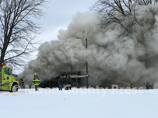 4 departments fight Custer barn fire. | MasonCountyPress.com