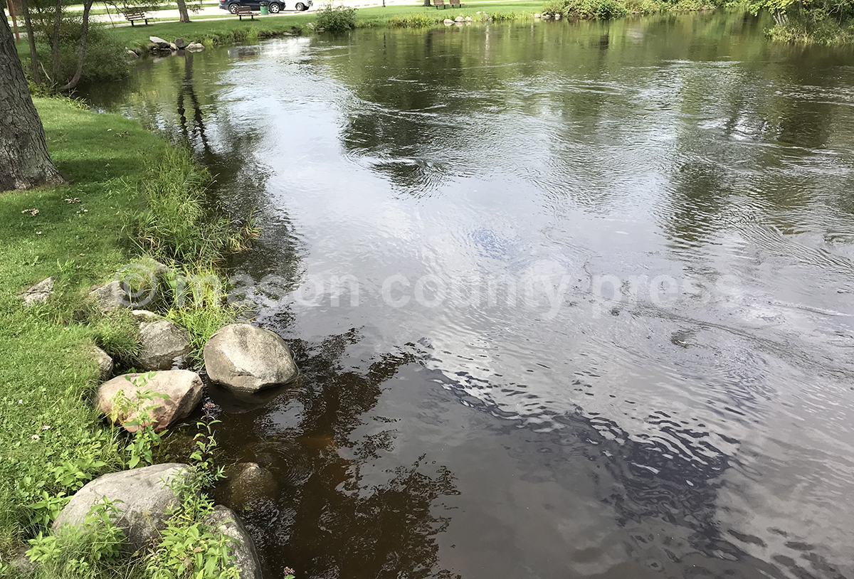 Scottville takes steps to restore riverbank. | MasonCountyPress.com