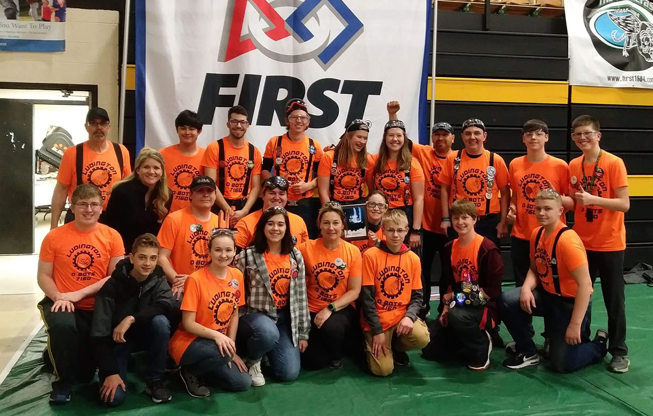 LHS robotics team qualifies for international competition. | MasonCountyPress.com