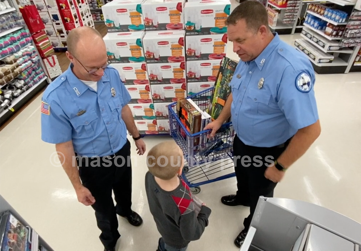 Shop with a Cop/Hero raised over $23,000, served 70 families ...