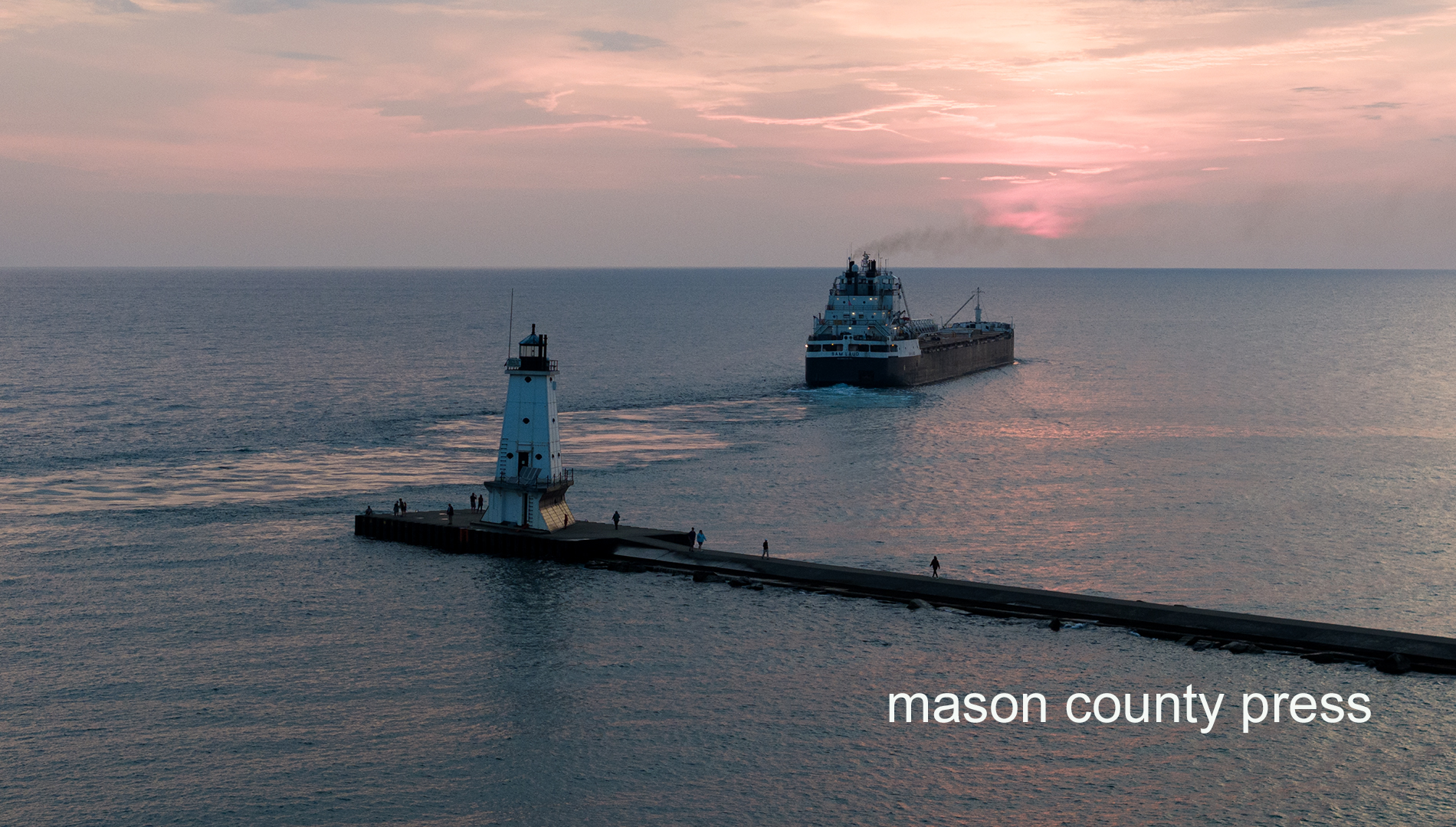 PHOTO: Outbound at sunset | MasonCountyPress.com