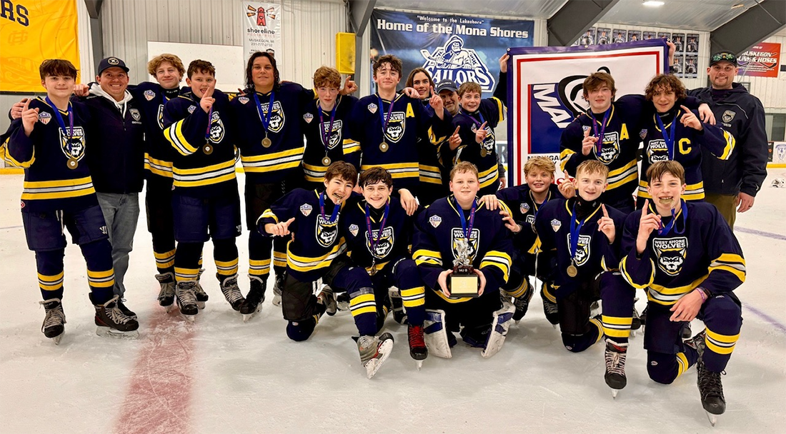 West Shore Wolves win second straight district title | MasonCountyPress.com