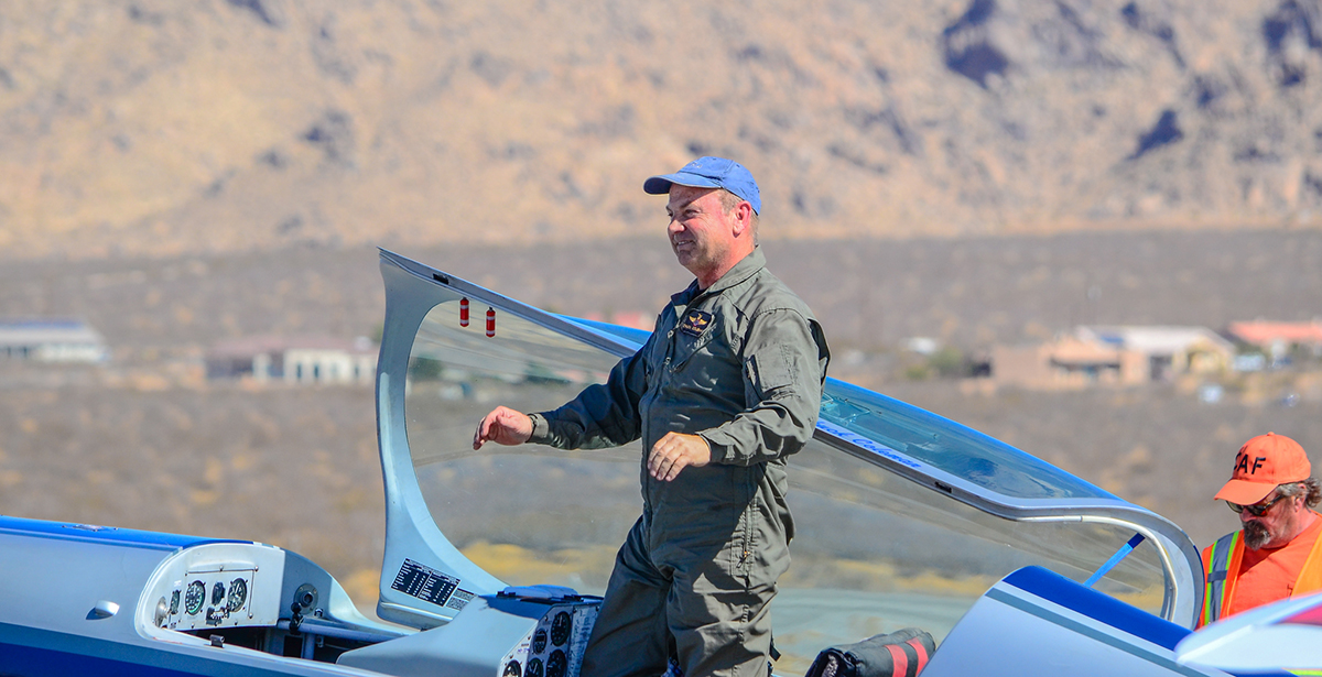 Famed stunt pilot with local ties dies at New Mexico air show ...