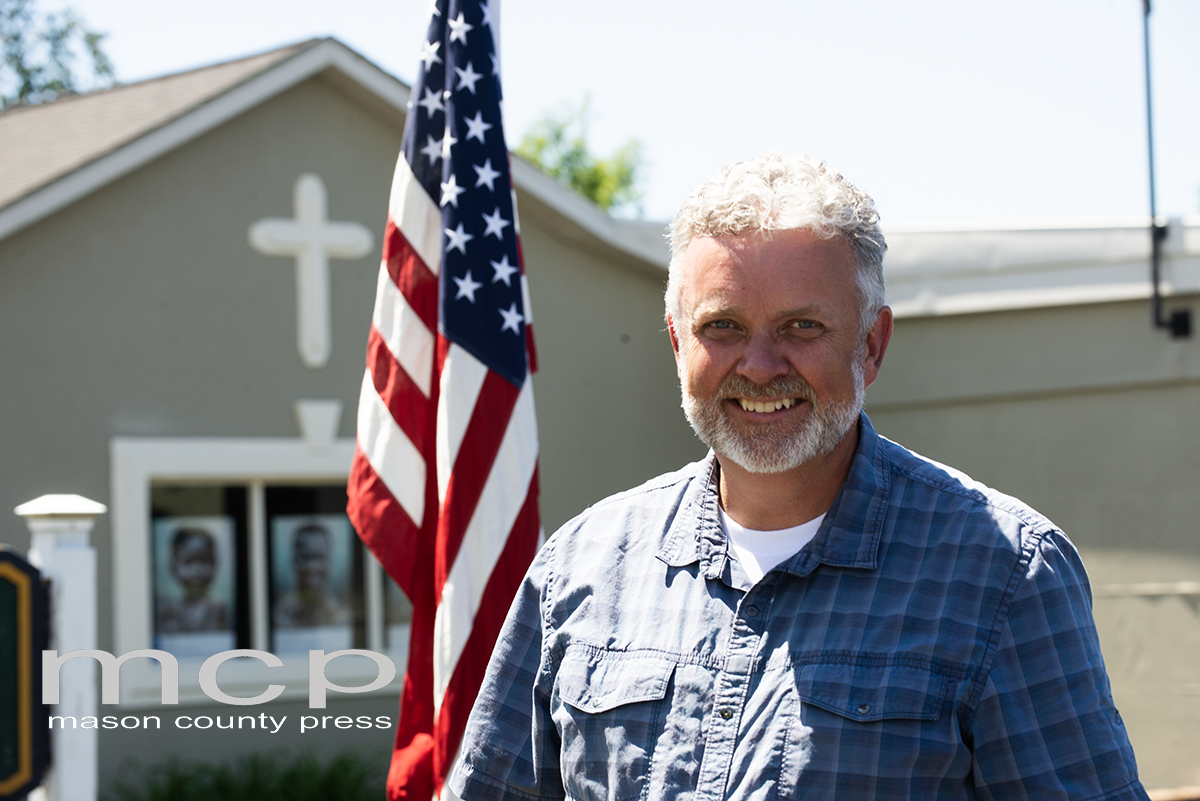 Pastor Henrik Lidman, Mason County’s newest American citizen ...