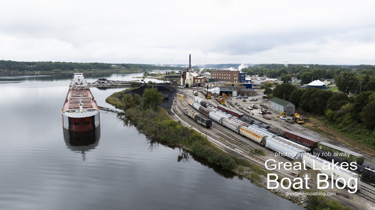MV Great Republic delivers coal in Manistee | MasonCountyPress.com