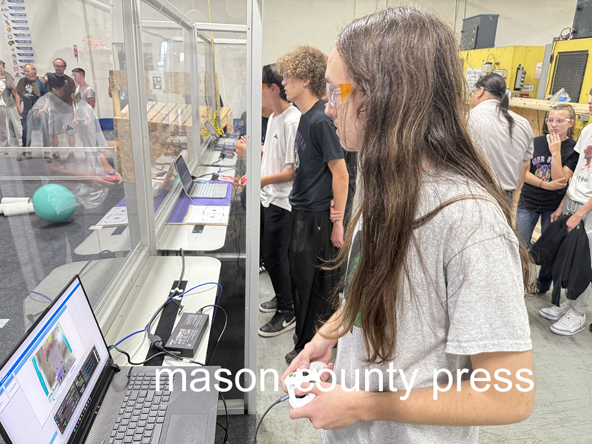 A place of their own: New robotics practice facility opens ...