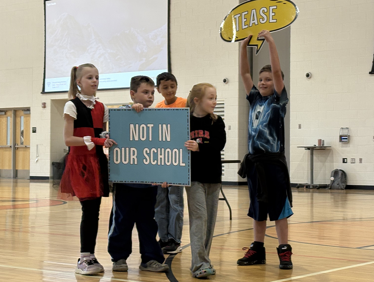 LES students pledge to stop bullying | MasonCountyPress.com