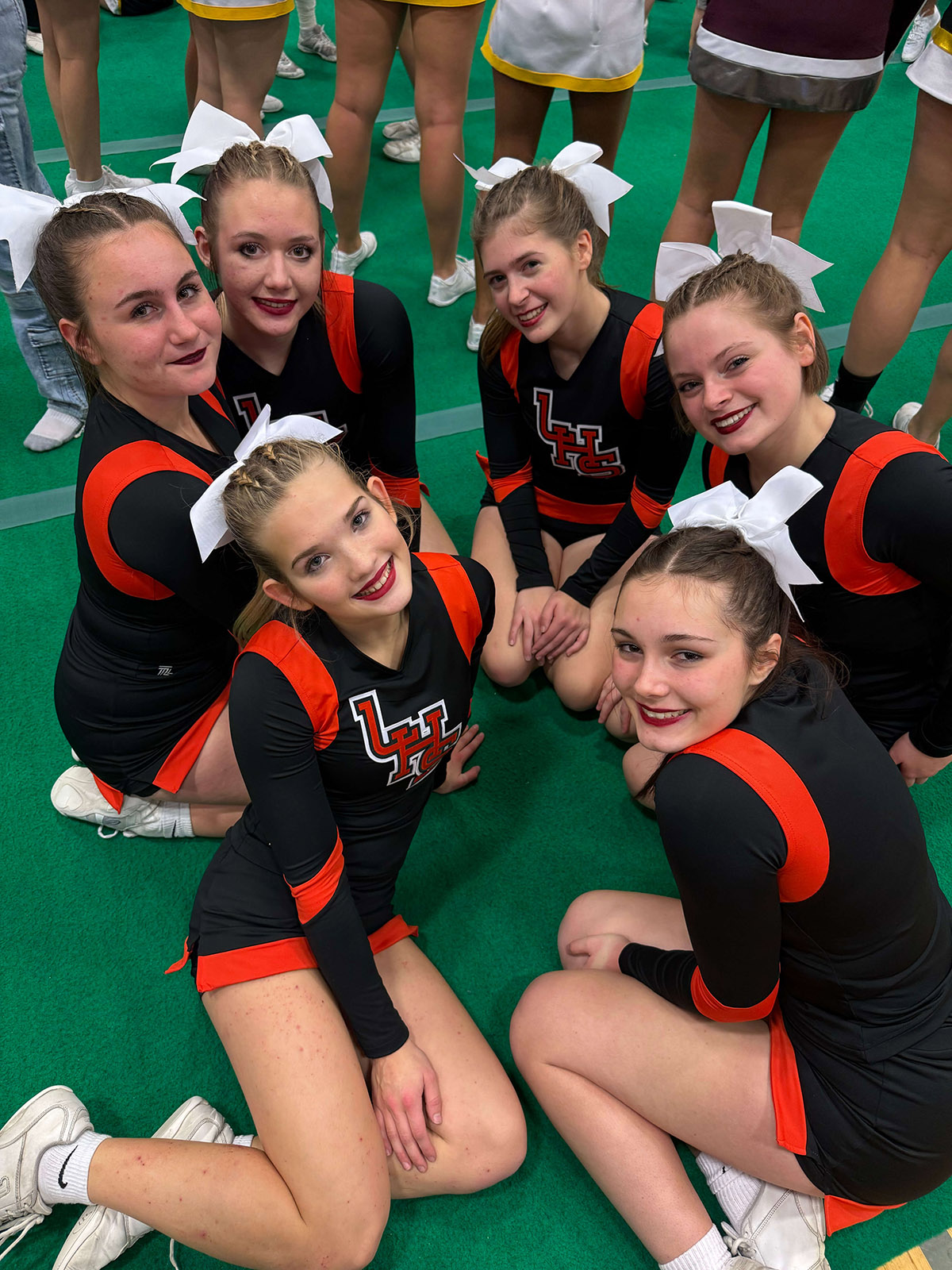 Varsity Competitive Cheer: LHS places 2nd at Brethren invite ...